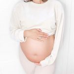 Wunde Brustwarzen vom Stillen: Ursachen und Pflege